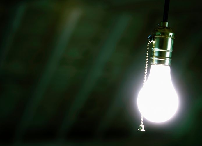 Het licht gaat uit in Zeeuws-Vlaanderen | Zeeuws-Vlaanderen | pzc.nl