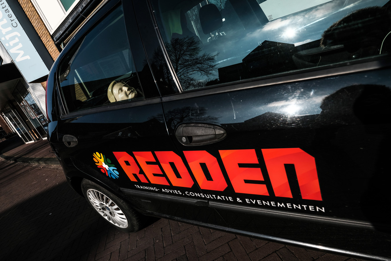 Jesse reed als 17-jarige als levensredder door de regio en opent nu ...