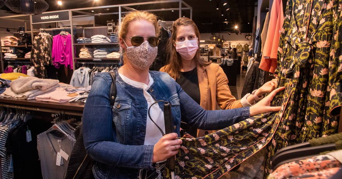 ZEB past haar winkels aan voor mensen met een beperking: “Shoppen was ...