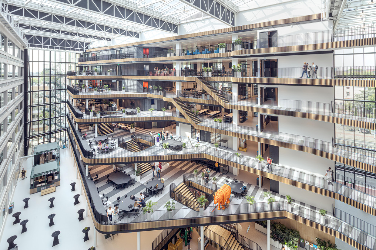 Jakoba Mulderhuis is open: nieuwe studentenhub in de Wibautstraat is ...