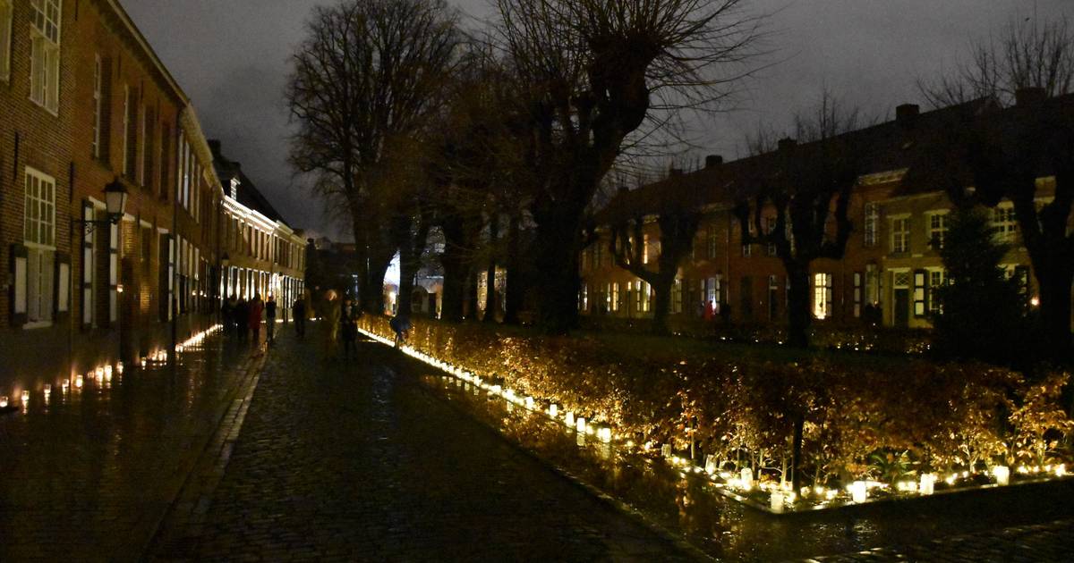 1.500 bezoekers bewonderen kaarslicht in begijnhof | Turnhout | hln.be