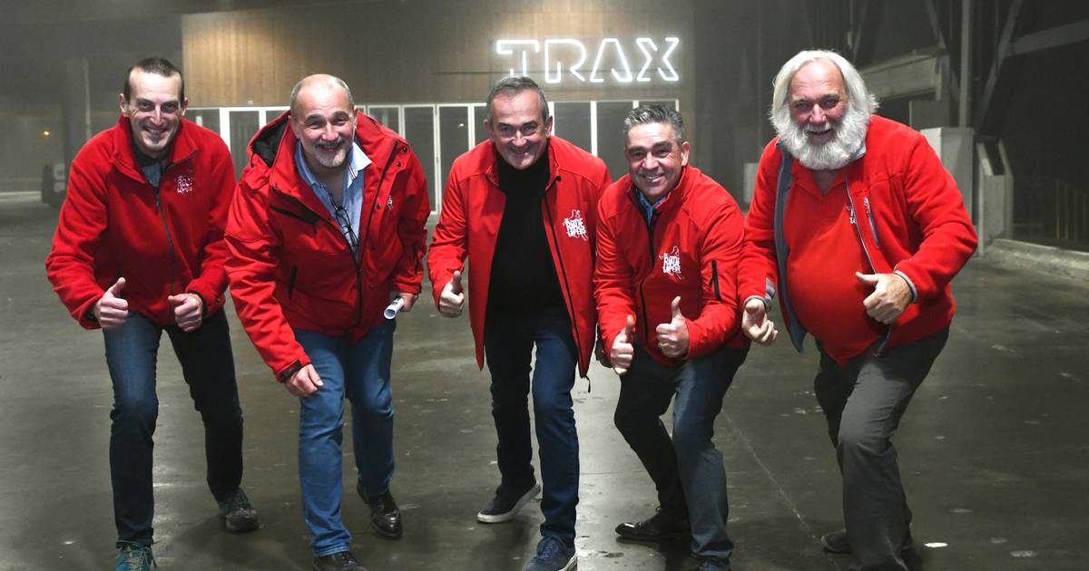 “Verkleed je in je favoriete muziekgroep en/of zanger”: Rode Lopers ...