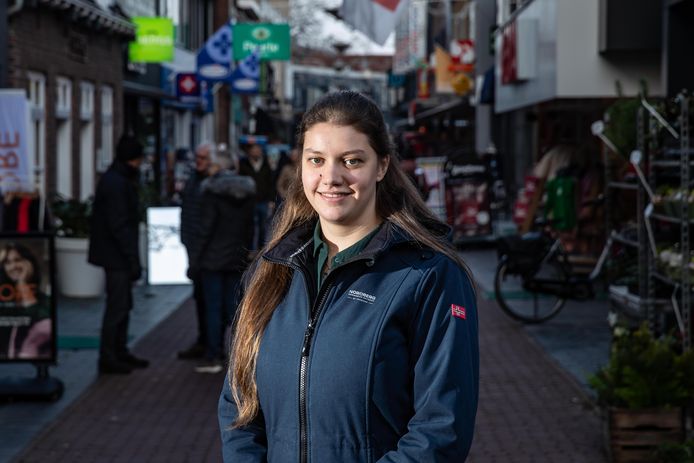 Marjet (22) is bijna hele leven al mantelzorger voor broer Wouter: ‘Wij ...