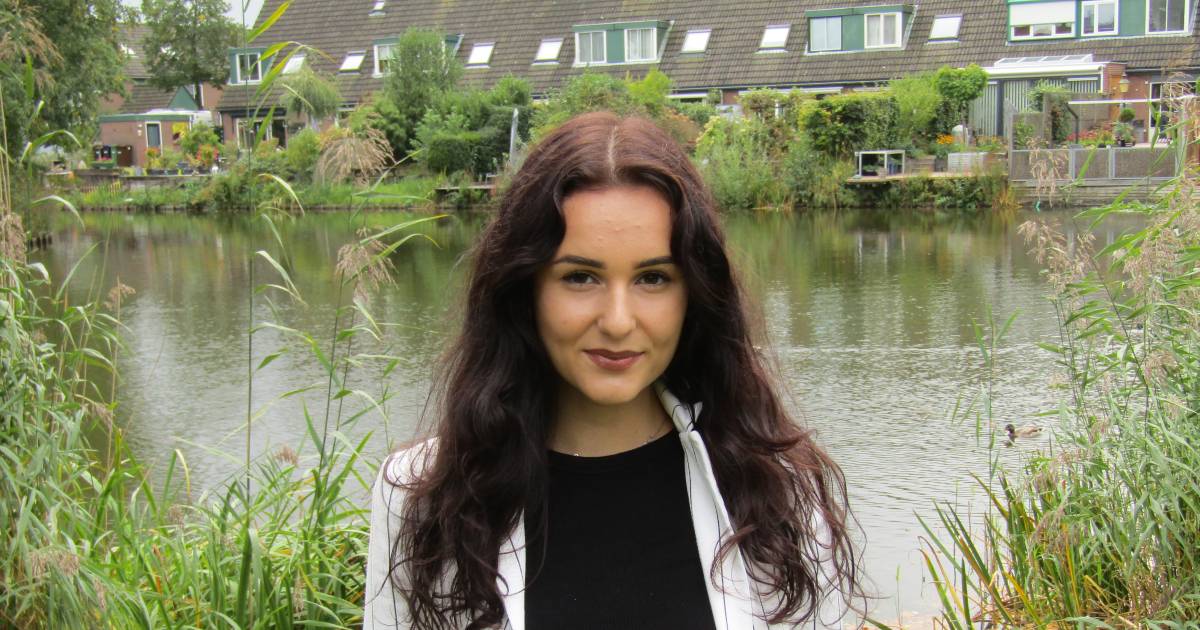 Soester zangeres Jasmin-Ann brengt single uit over gepest worden: ‘Je ...