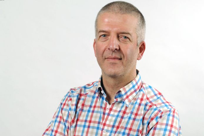 Veel mensen krijgen koud na het sporten. Hoe komt dat? Expert: “Het ...