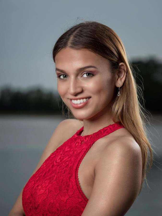 Haagse miss-kandidaat: 'Met perfect haar en make-up naar ontbijt ...