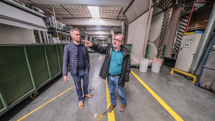 Veel interesse voor inboedel van failliet textielbedrijf Mc Three ...