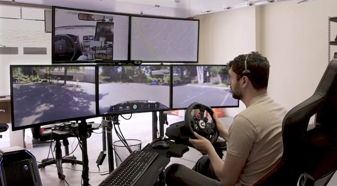 Auto's besturen als in een computergame, maar dan echt | Auto | AD.nl