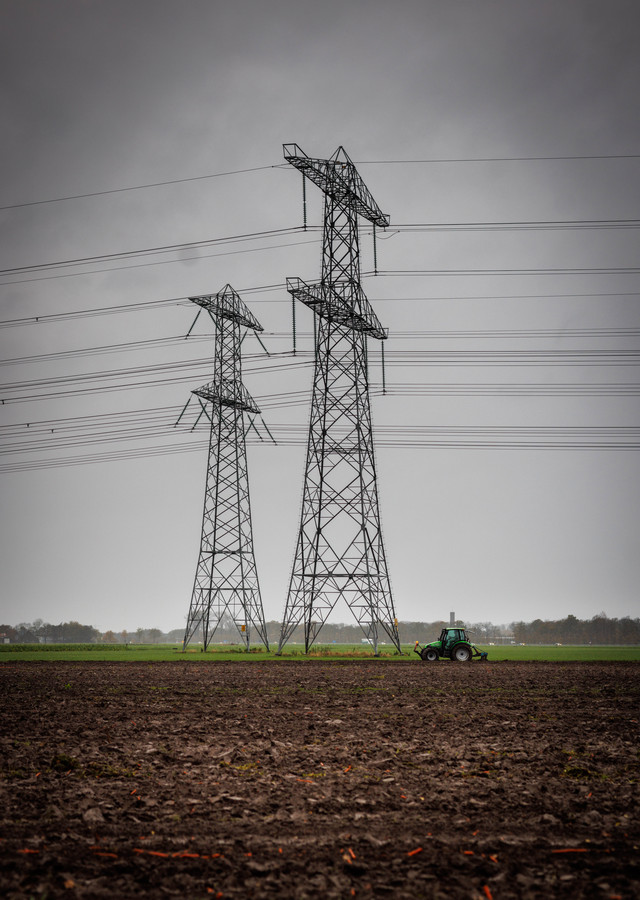 Het elektriciteitsnet begeeft het bijna: is een nieuwe stroomsnelweg ...