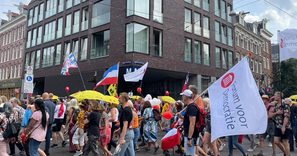 Demonstratie op de Dam tegen ‘tal van problemen’ | Amsterdam | AD.nl