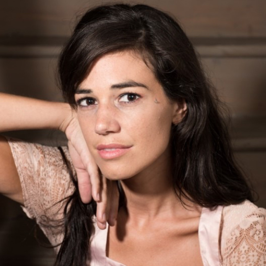 Esmée Minnaert overleefde zelfmoordpoging en is vandaag een gelukkige ...