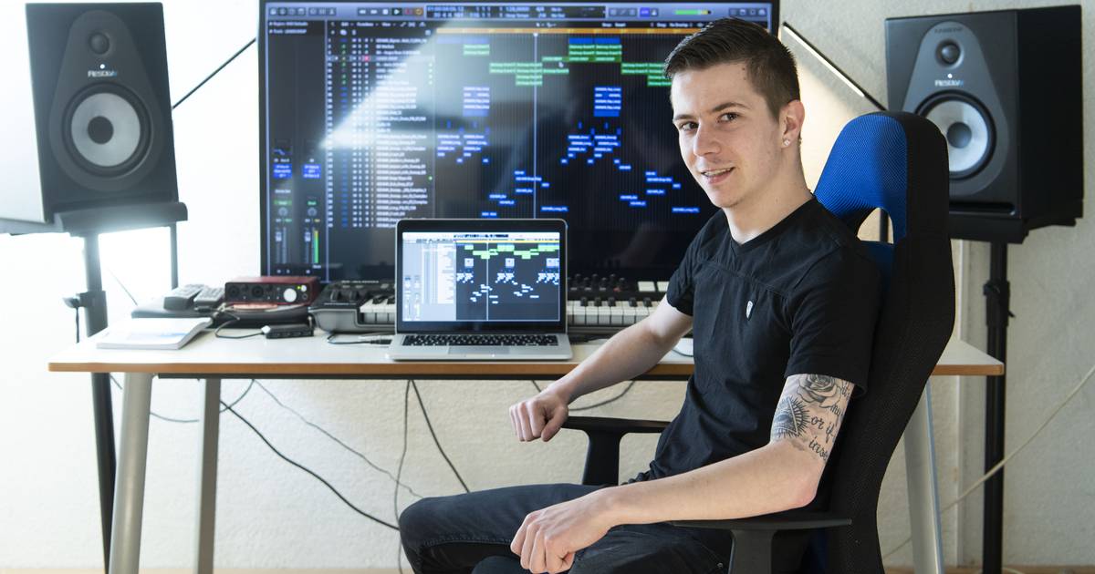 Dj Mischa Stellinga uit Eibergen: ‘Online is dj-marathon een super ...