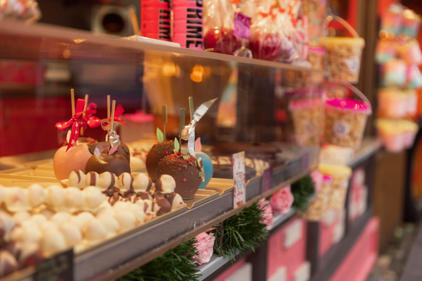 Schaatsen met een ijsbeer en uit de bol gaan op de megaglijbaan: 7 ...