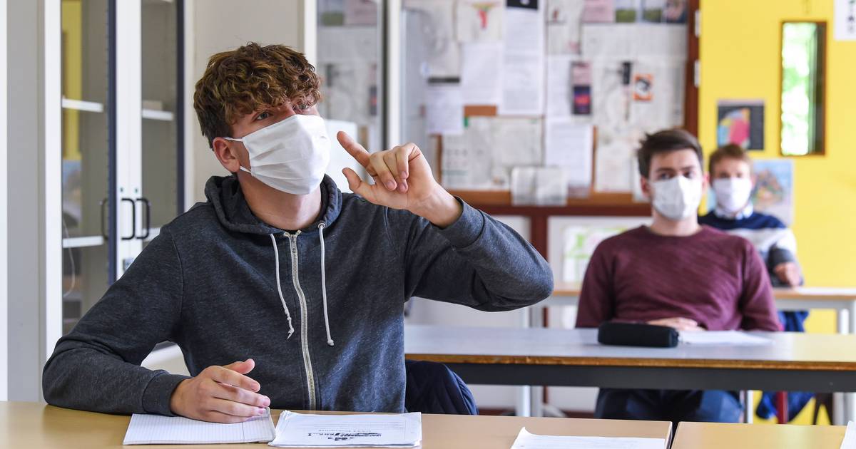 Leerlingen middelbaar onderwijs in Wallonië moeten weer voltijds ...