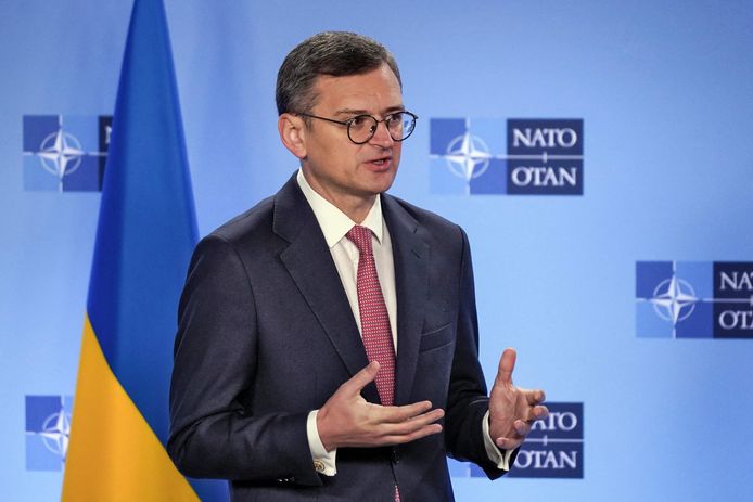 Oekraïense minister ontkent op NAVO-bijeenkomst bezorgdheid over ... Oekraïense minister ontkent op NAVO-bijeenkomst bezorgdheid over ...