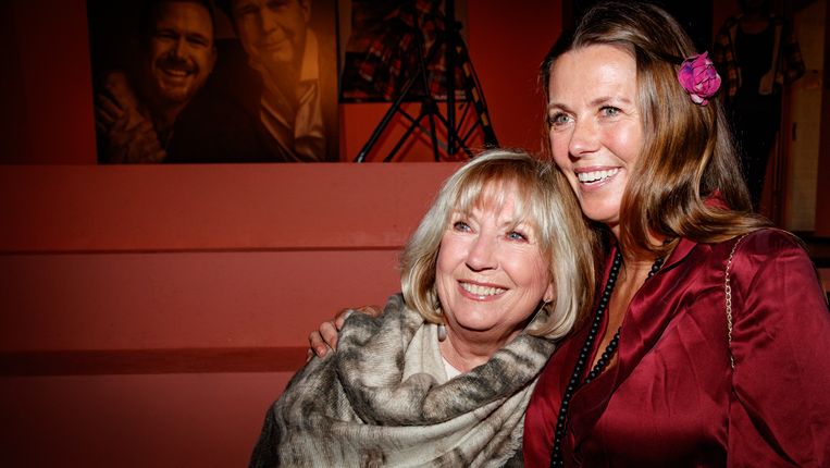 Willeke Alberti (77) is jarig: dochter Daniëlle deelt prachtige foto’s