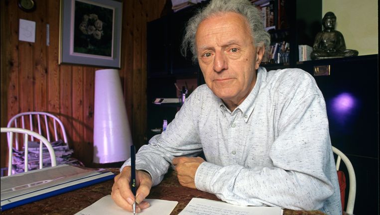 Berchem opent rouwregister voor Nonkel Bob | De Morgen