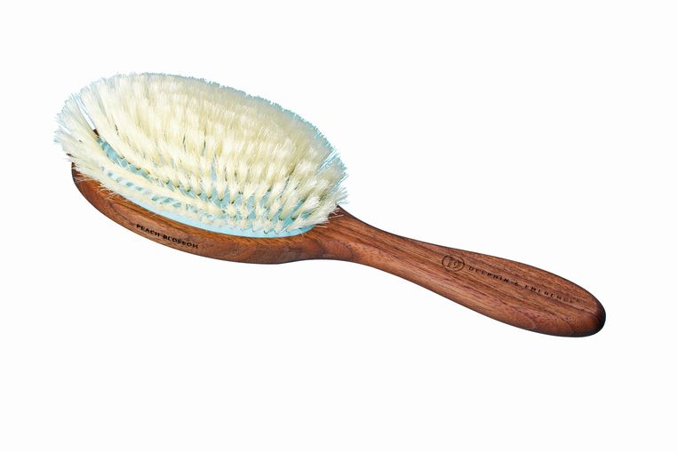 De ene borstel is de andere niet: zo hou je je haar gezond | De Morgen