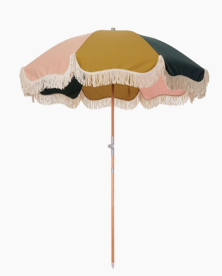 Met deze parasoltrend maak je van elke tuin een zomers feest
