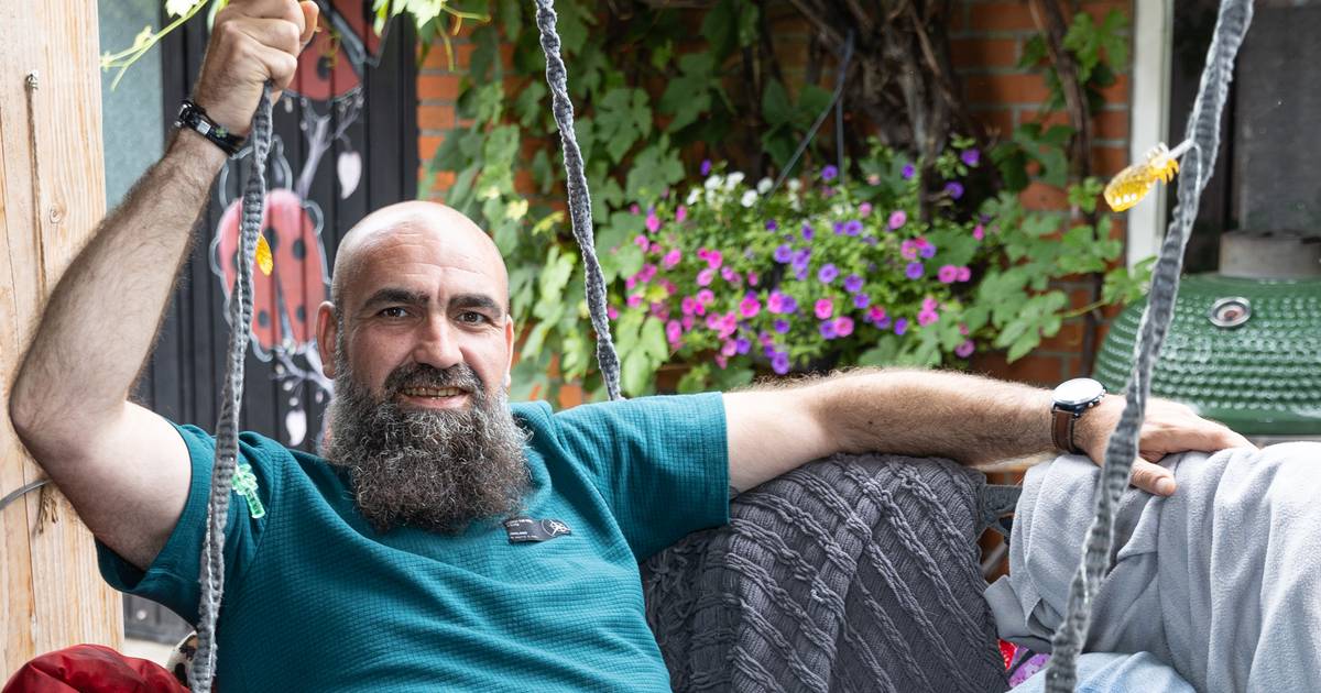 Dankzij spoedcursus zeilen, kan Peter (44) met de boot naar IJsland: ‘Voor mijn overleden vader ...