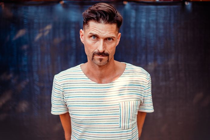 Verbod op zomerfestivals zet carrière van dj Nico Morano op pauze: “Ik ...