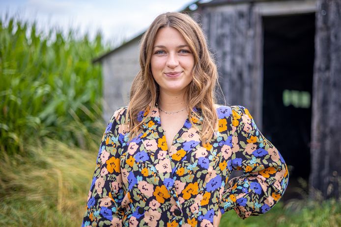 Laura Rombouts is cipier én Miss België-kandidate: “Een miss mag ballen ...