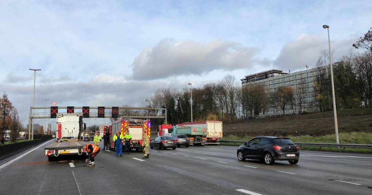 Ongeval op Antwerpse ring: drie rijstroken tijdlang afgesloten in ...