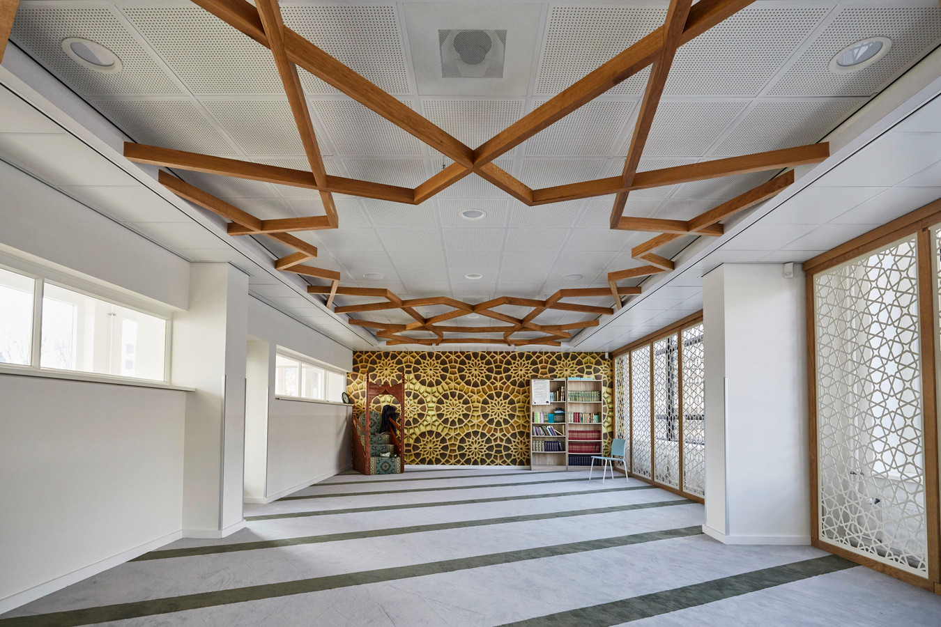 Marmer en sterren: glinsterende nieuwe school voor Avicenna College ...