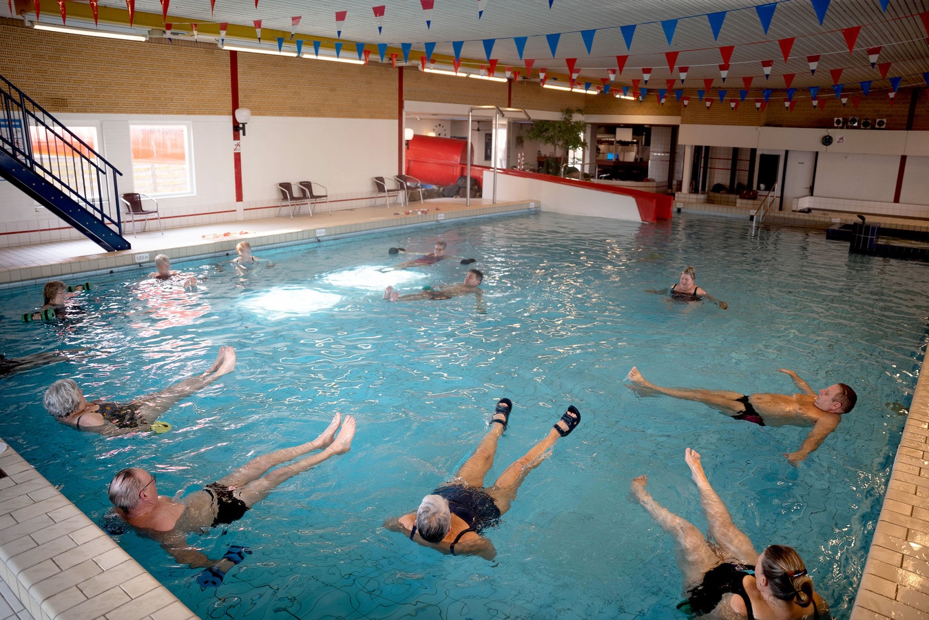 Zwemmen in (meer) luxe in nieuw zwembad voor Beuningen | Foto ...