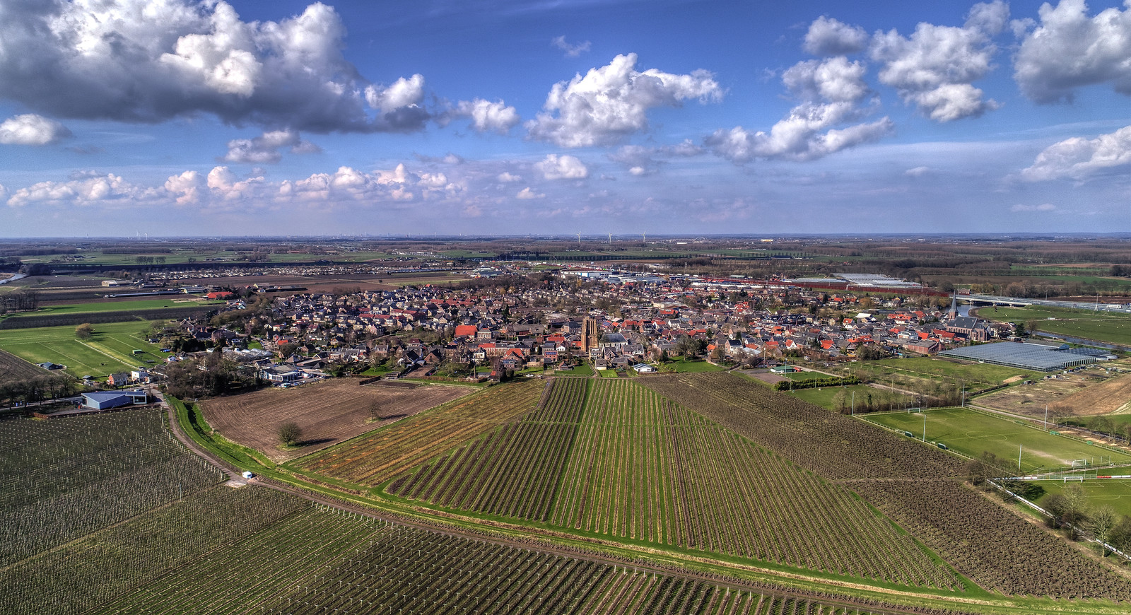 Twee scholen Beesd krijgen samen nieuw schoolgebouw | Foto ...