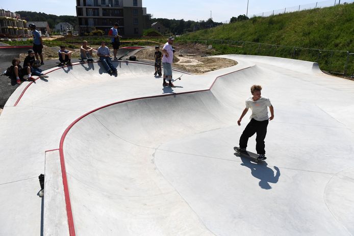 Pumptrack en skatepark bij sportcentrum Bart Swings geopend | Herent | hln.be