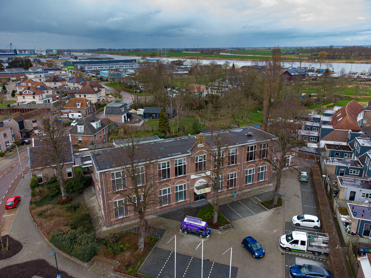 Verhuizing van ggz-instelling Eleos naar voormalige school in Kampen ...