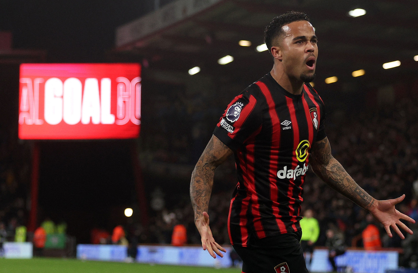 Justin Kluivert held van Bournemouth met winnende goal, club van tweede ...