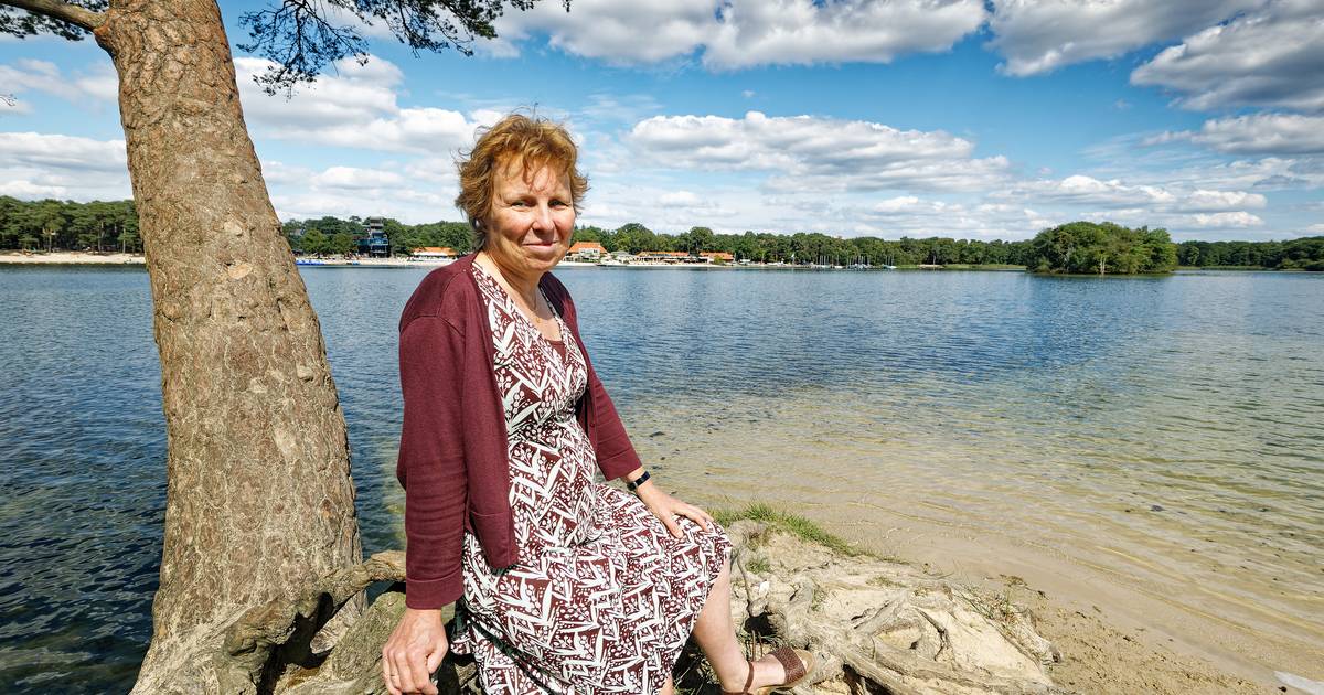 Poepen en plassen in de natuur? Soms móét je wel; Vughtse pleit voor ...