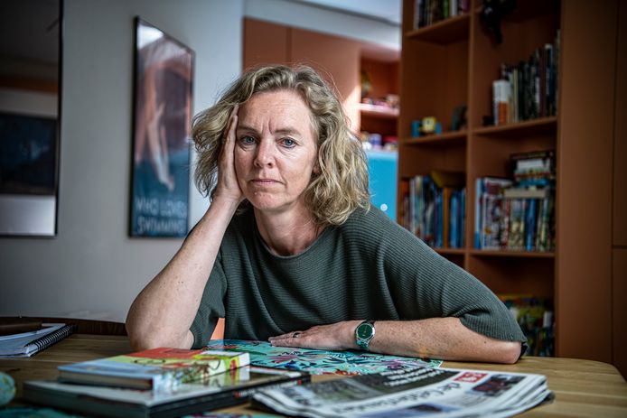 Marguerite wacht nog steeds, want haar man kwam nooit naast haar liggen ...