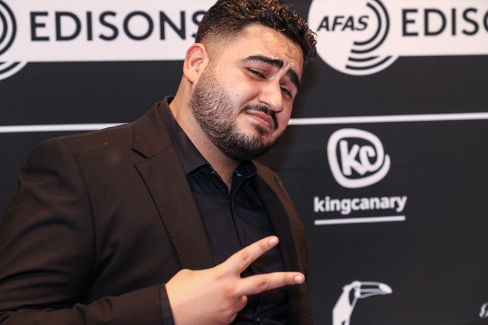 Volkszanger Ammar uit Deventer wordt dirigent in Maestro: ‘Dit is ...