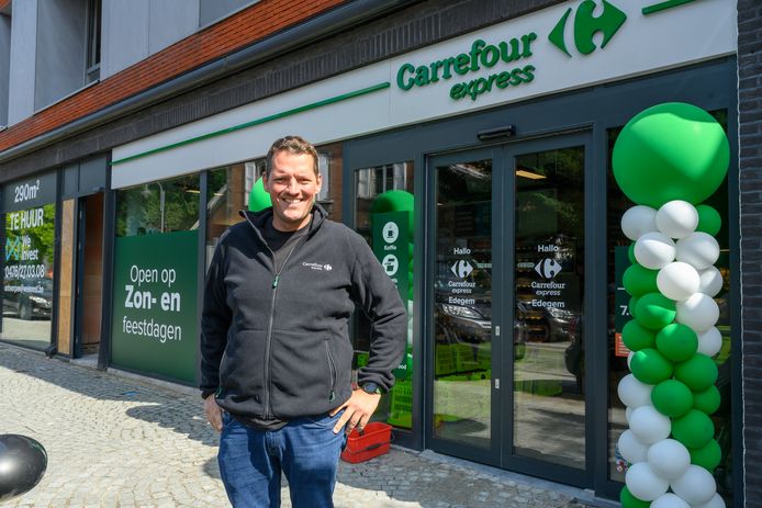 Carrefour Express neemt intrek in voormalige Belvu-winkel | Edegem | hln.be