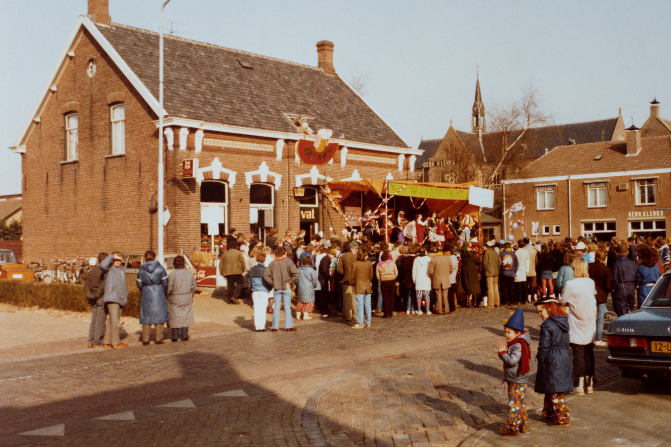 Voormalig café ’t Vat in Haarsteeg nu bewoond door uitbaters; ‘Met pijn ...