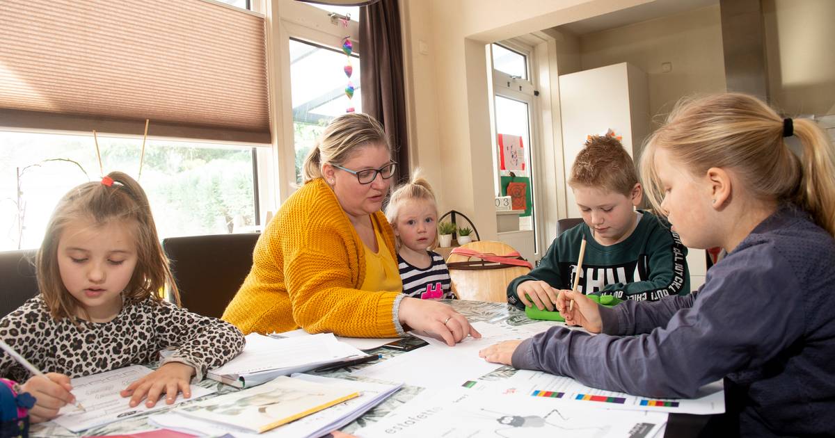 Tropentijd voor ‘juf’ Sabina uit Apeldoorn: overdag geeft ze les en ‘s ...
