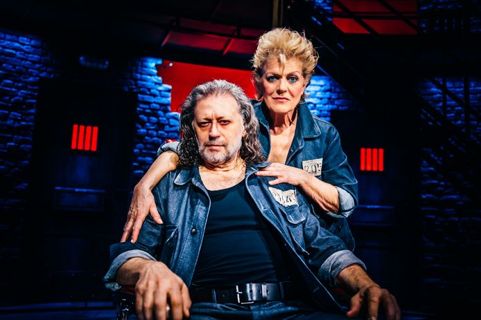 Simone Kleinsma kan verwarrende musical Sweeney Todd niet redden ...