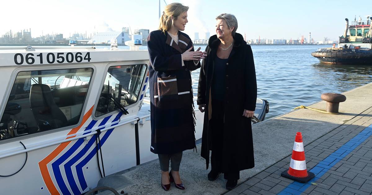 “Dubai moet beloftes nakomen”, zegt minister Verlinden bij start ...