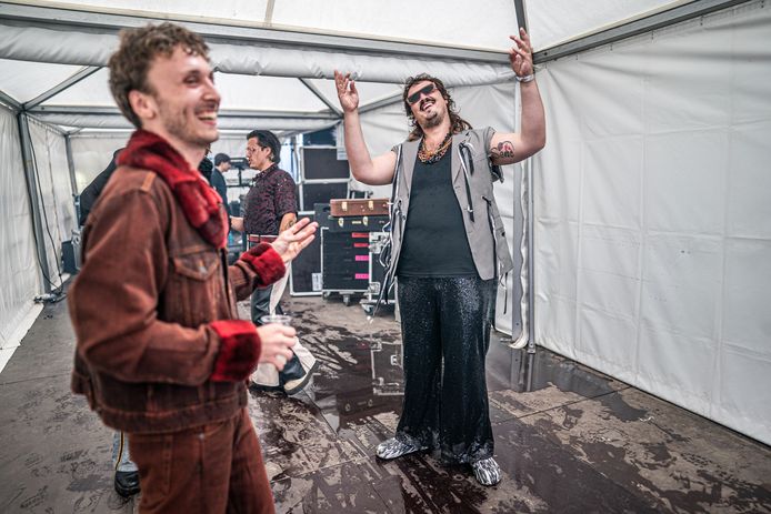 Son Mieux geeft eerste eigen concert in Ziggo Dome: ‘Nieuwe Haagse wave ...