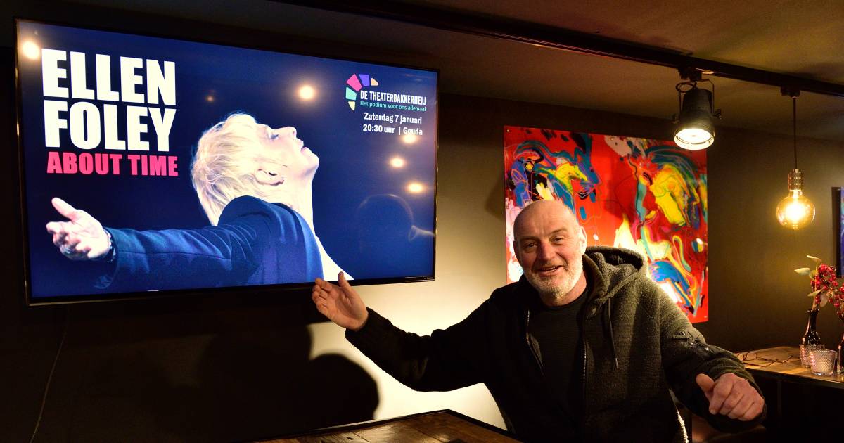 Ellen Foley, zangeres van ‘Paradise by the dashboard lights’, treedt op ...