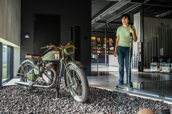 Hoe een liedje de blinde Mos Mosqueira naar het verhaal van de Polen ...