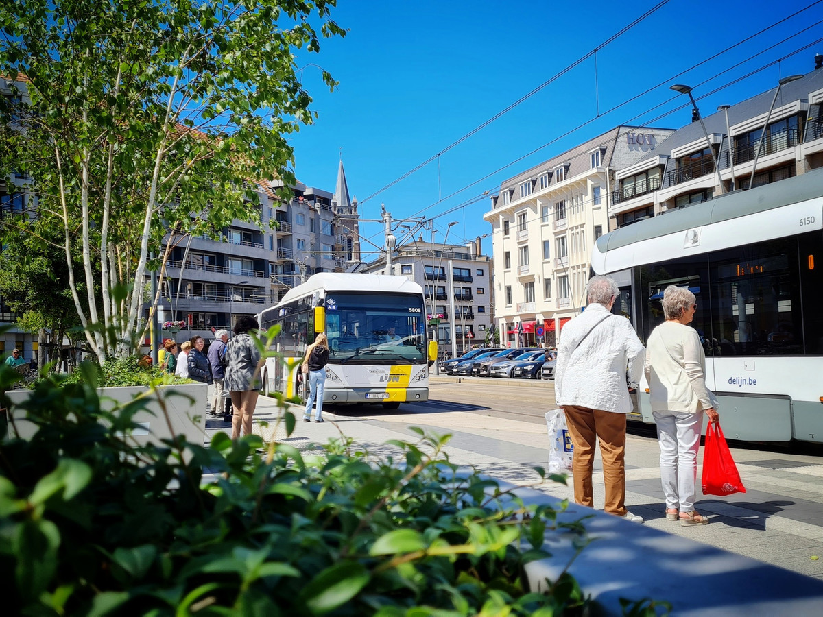 De Lijn wijzigt dienstregeling voor de lijn Brugge-Blankenberge | Foto ...
