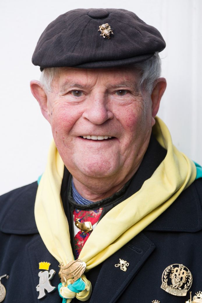 Oeteldonker, kikker en Hofjuwelier Bert Verdonk (83) overleden | 's ...