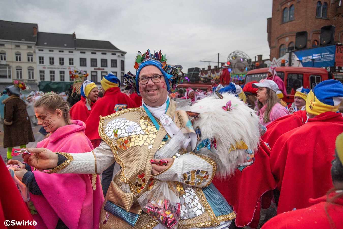 IN BEELD. Dit was dag 3 van Aalst carnaval | Foto | hln.be