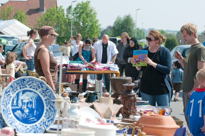 Van een Oudenaarde tot Herzele: op deze 5 rommelmarkten in de Denderstreek en Vlaamse Ardennen ...