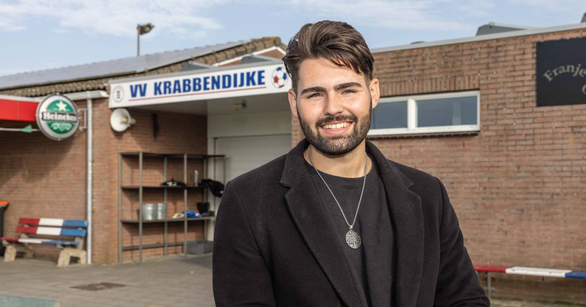 Floris is nog maar 22, maar nu al voorzitter van een amateurclub: ‘Mijn ...