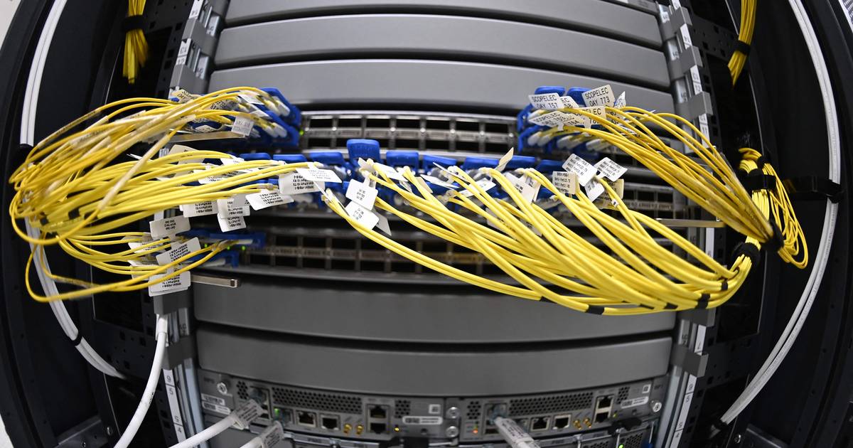 IN KAART. Kijk hier of er in je straat glasvezel voor sneller internet ...